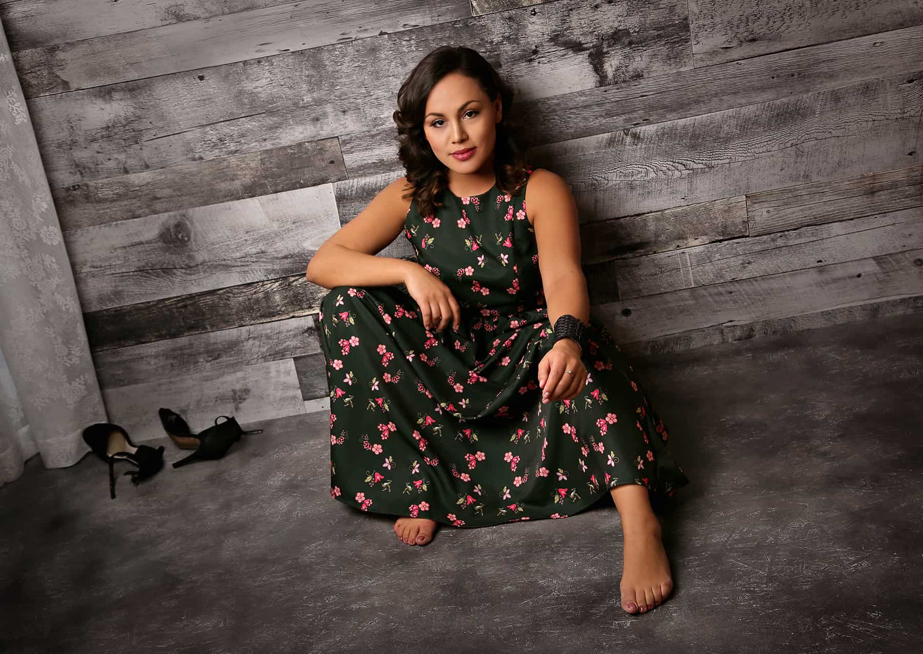 Inside Indigenous Fashion Week Toronto: Meet Niio Perkins, Award ...